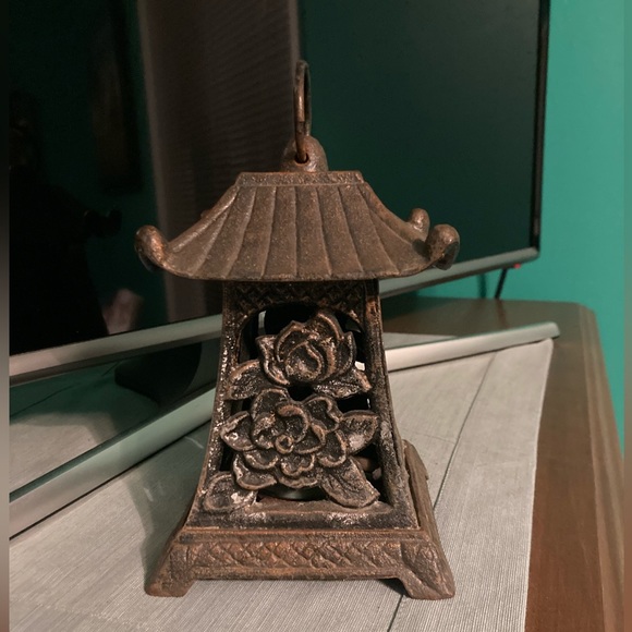 PartyLite | Accents | Retired Partylite Cast Iron Lantern | Poshmark